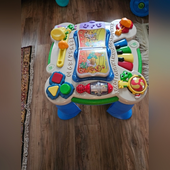 Leapfrog | Toys | Interactive Leap Frog Learning Activity Table For ...
